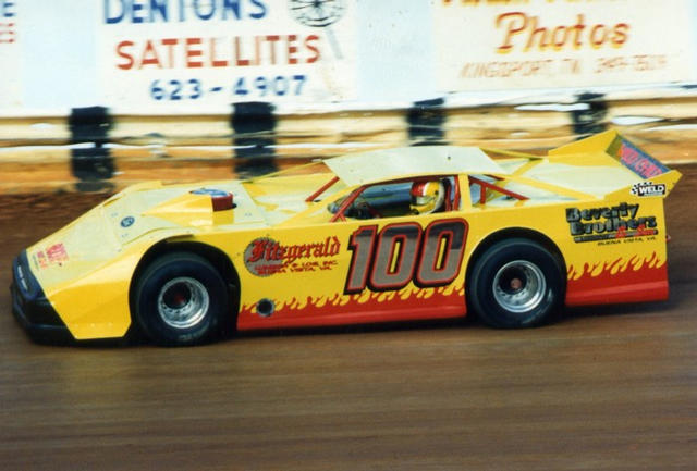 Remember When Photos « Volunteer Speedway